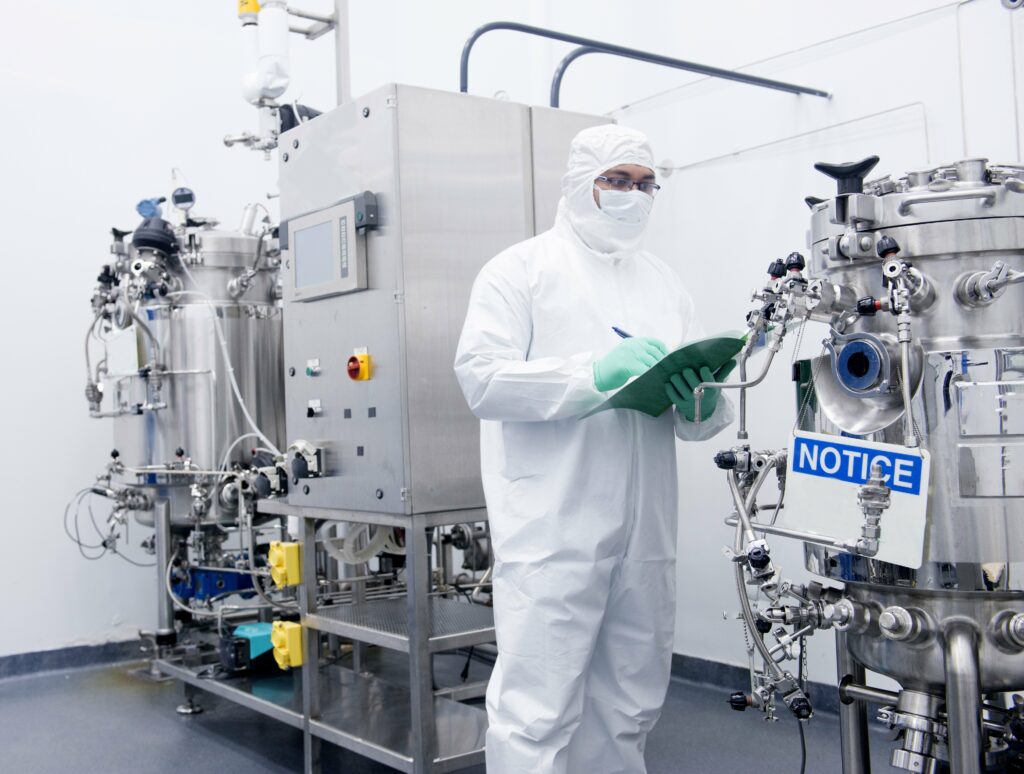 Why Packaging Matters for Cleanroom Apparel and Safe Donning